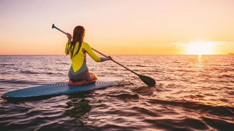 What to Wear Paddle Boarding