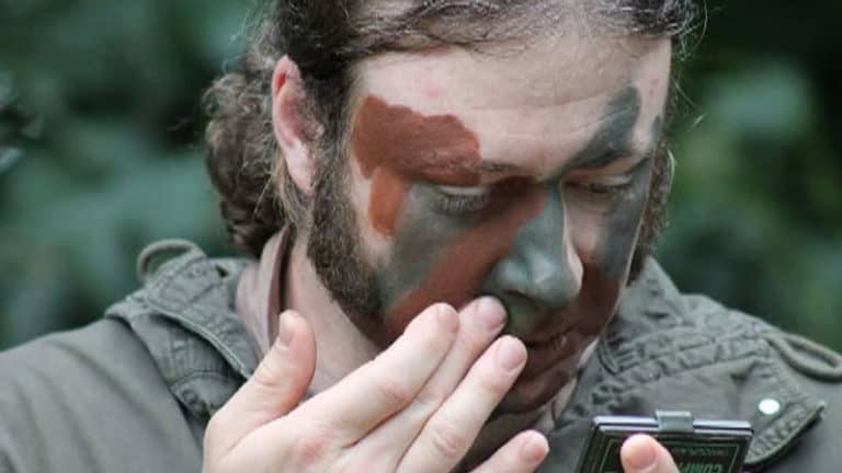 How To Apply Camo Face Paint For Hunting